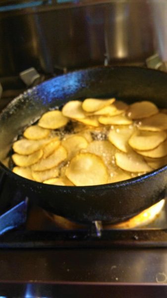 HOMEMADE KETTLE CHIPS - Sweet Cabin Life